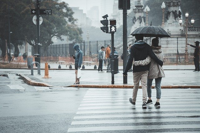 How to Turn Left at a Traffic Light Safely – BC Driving Blog
